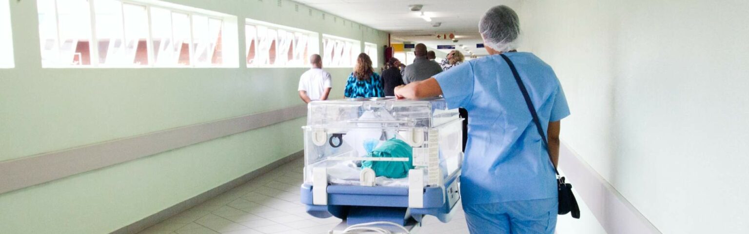 ¿Cómo Ser Celador? Perfil y Formación que necesitas